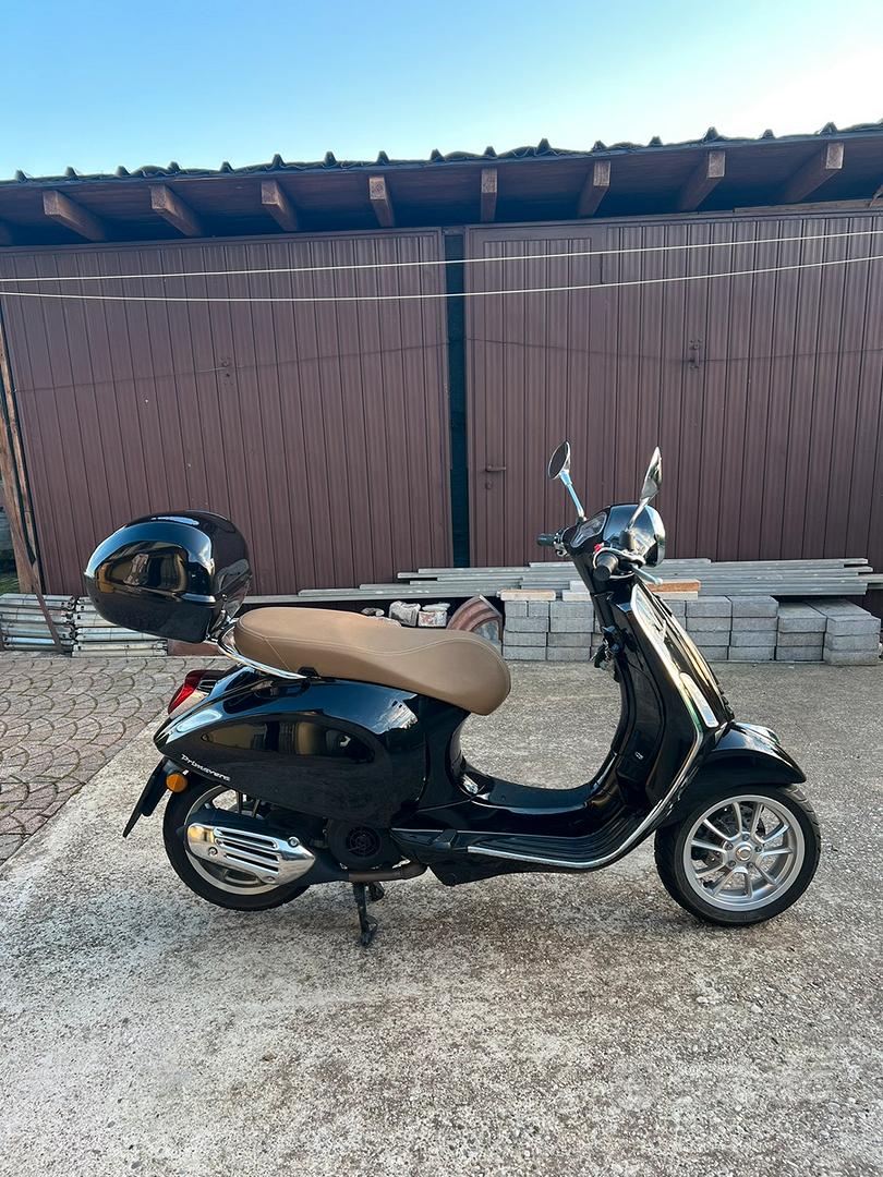 Vespa Primavera 125 - Moto e Scooter In vendita a Padova