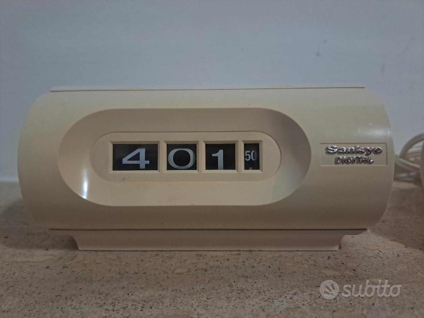 orologio vintage,sankyo digital clock,japan - Collezionismo In vendita ...