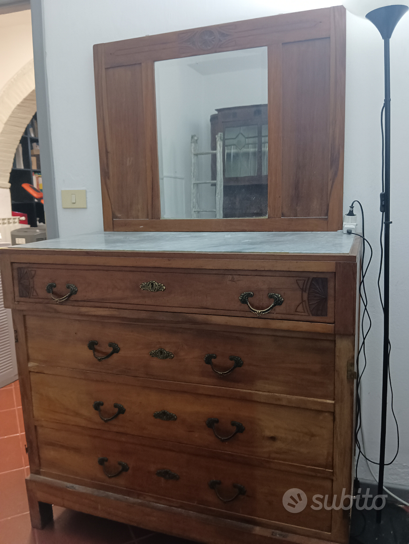 Cassettiera e comodini liberty - Arredamento e Casalinghi In vendita a Arezzo