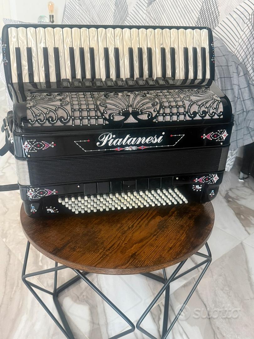 Fisarmonica Piatanesi 120 bassi tastiera - Strumenti Musicali In ...
