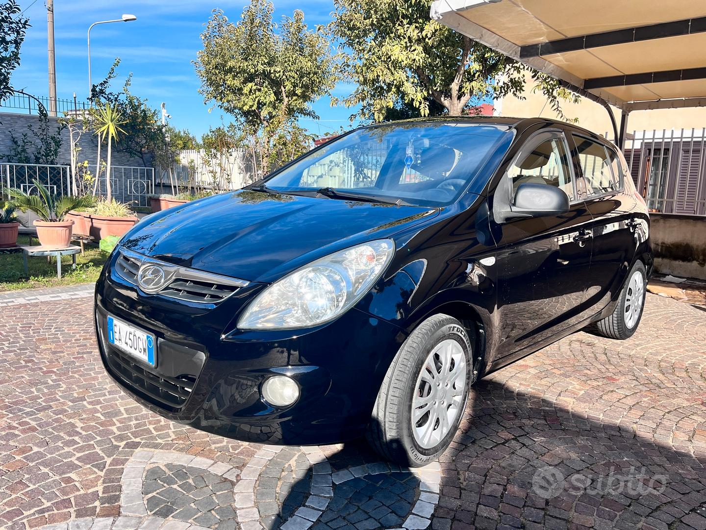 Hyundai 1.2gpl 5porte motore riff.to ok neo pat - Auto In vendita a Salerno