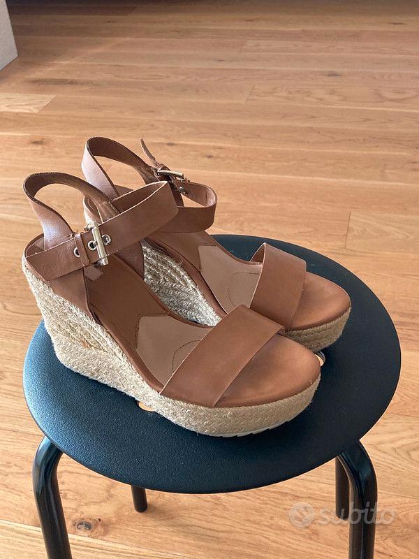 Sandali con zeppa in corda Stradivarius - Abbigliamento e Accessori In ...