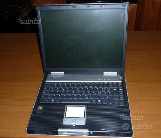 Notebook MAXDATA PRO 8100X guasto - Informatica In vendita a Savona