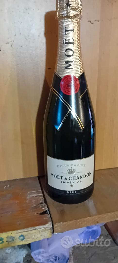 Champagne Moet&Chandon Imperial brut astucciato 75 - Collezionismo In vendita a Lecco