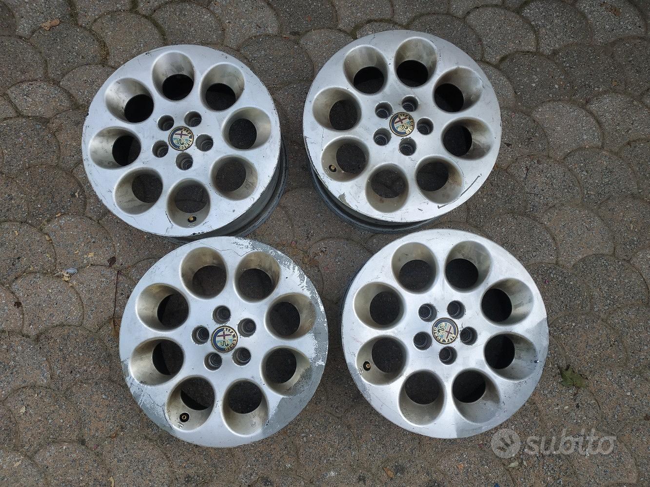 Cerchioni Alfa Romeo 15 pollici - Accessori Auto In vendita a Cuneo