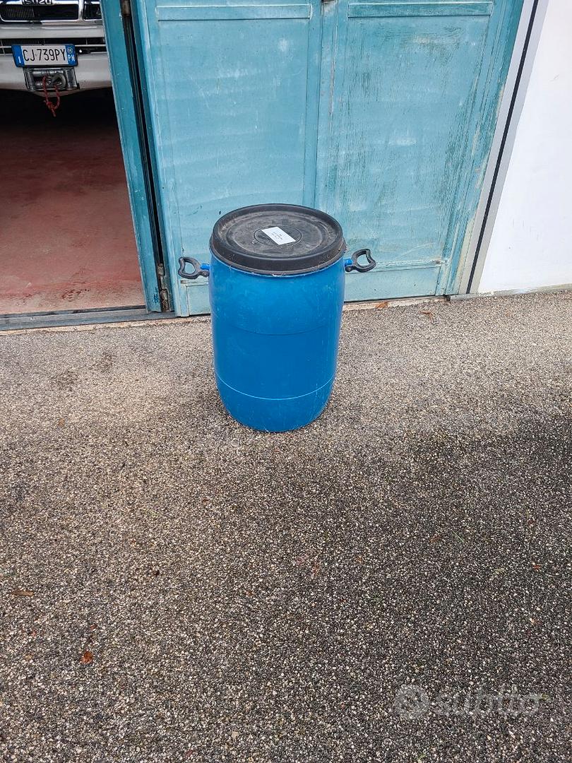 Fustini in PVC da 60 lt. - Giardino e Fai da te In vendita a Pordenone