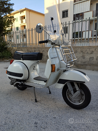 Vespa px 200 e ARCOBALENO 1985 CONSERVATO 9.800 km - Moto e Scooter In vendita a Siracusa
