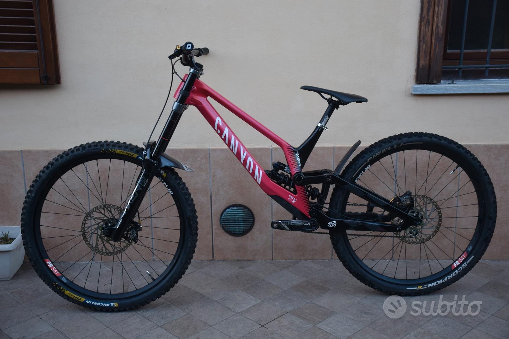 Canyon Sender 2024 Downhill custom - Biciclette In vendita a Torino