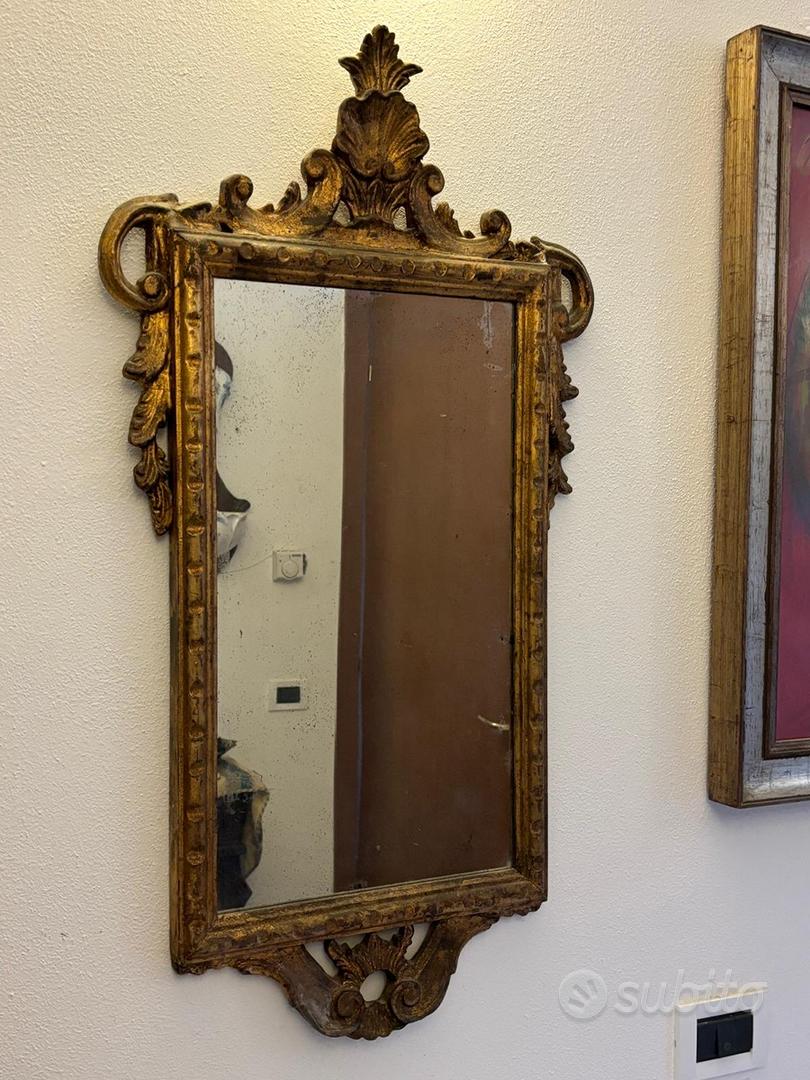 Antico specchio con cornice in legno - Arredamento e Casalinghi In ...