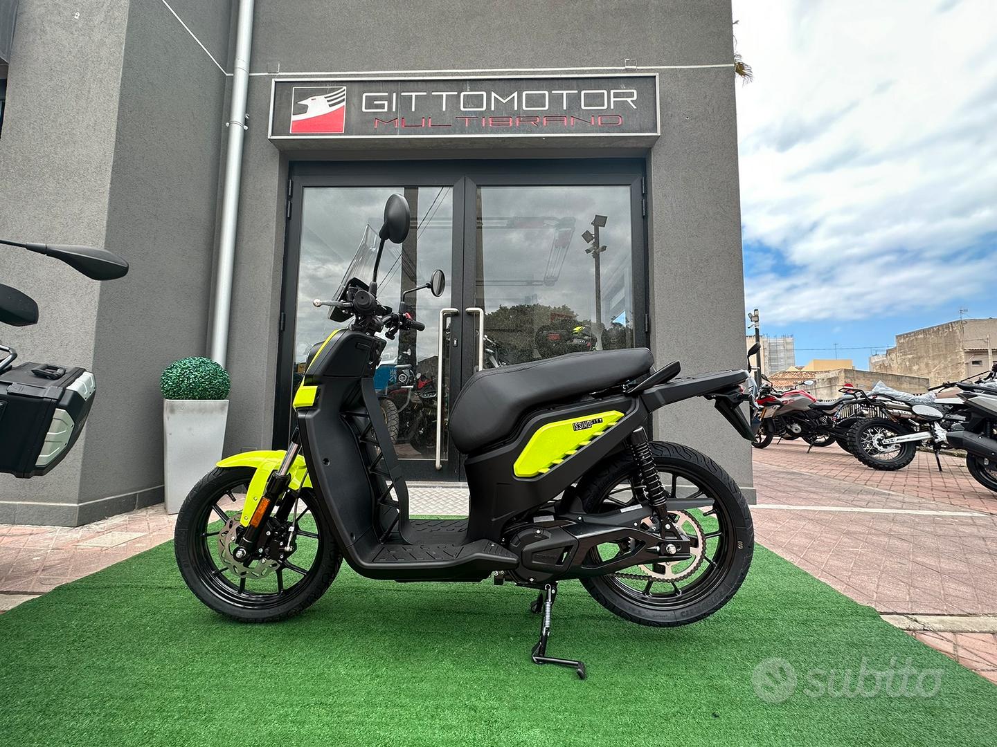 Subito - GITTO MOTOR - Issimo city 49cc - Moto e Scooter In vendita a ...