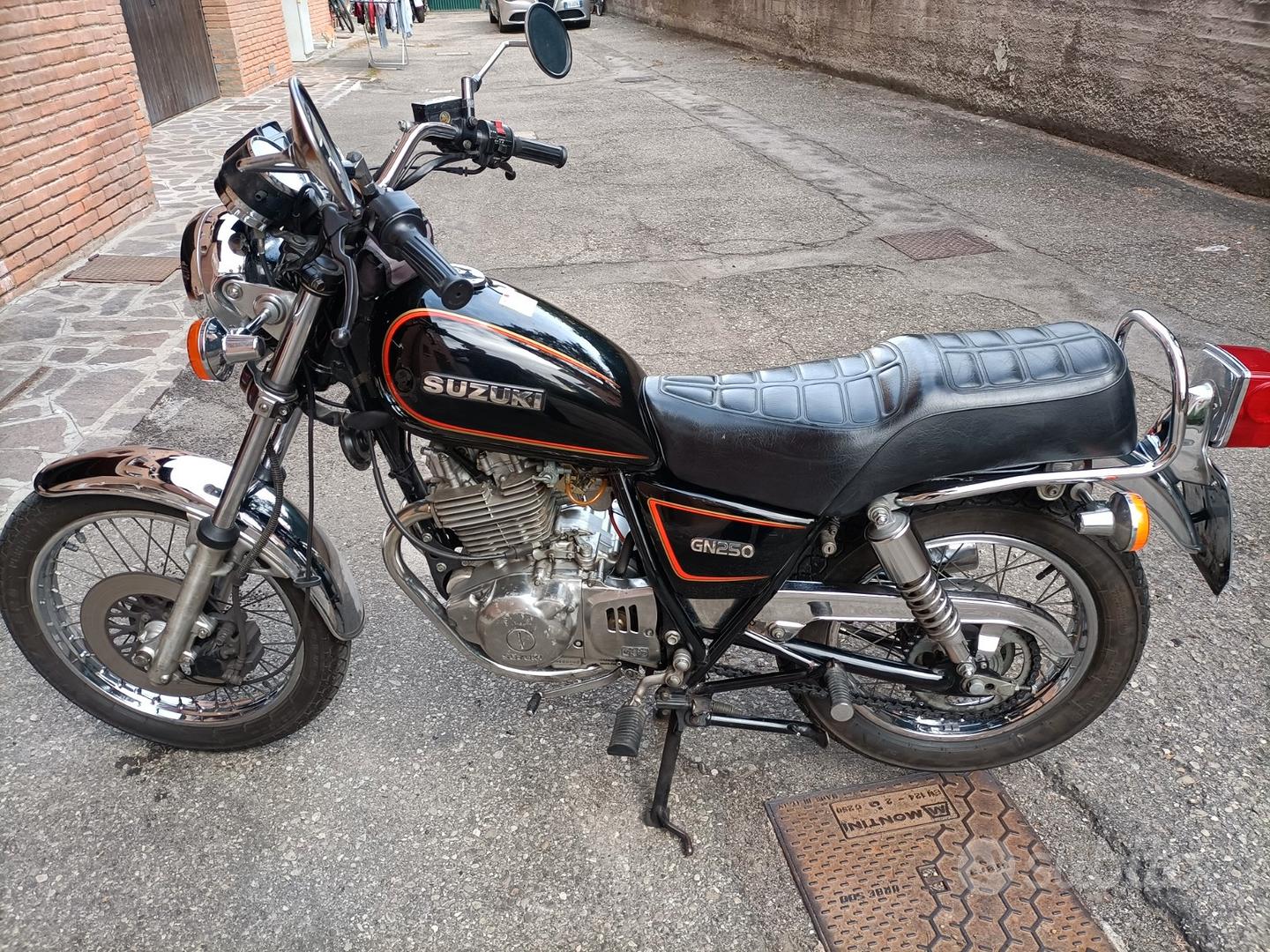 Suzuki GN 250 - 1992 - Moto e Scooter In vendita a Modena