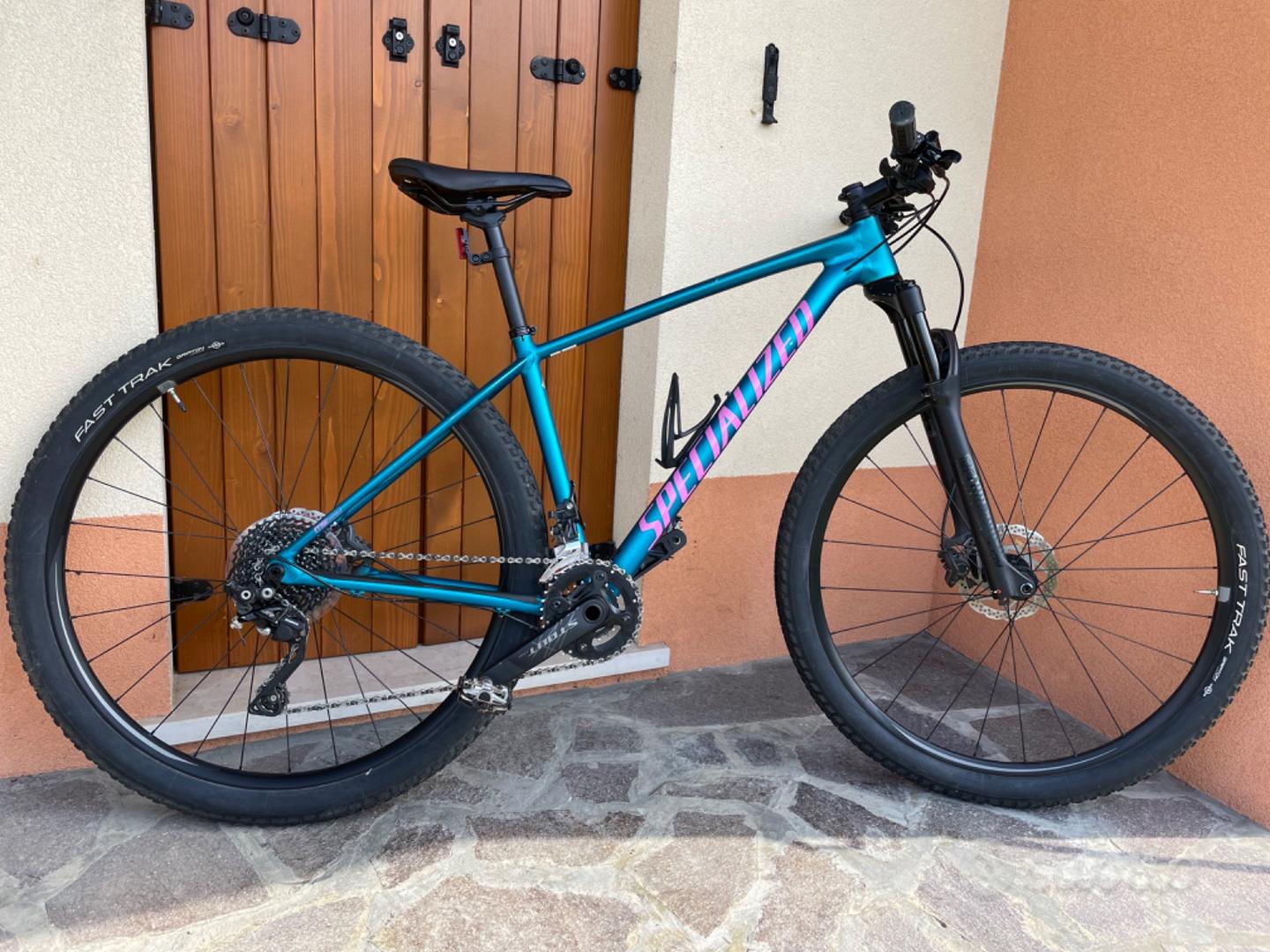 BICI MOUNTAINBIKE SPECIALIZED CHISEL COMP DONNA - Biciclette In vendita a Belluno