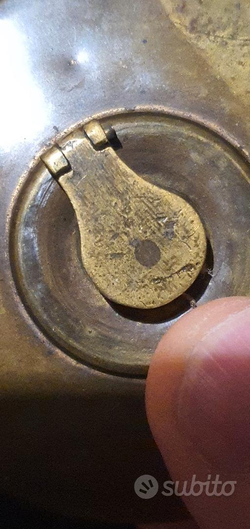Antica bindella metrica in ottone 900 - Collezionismo In vendita a Milano