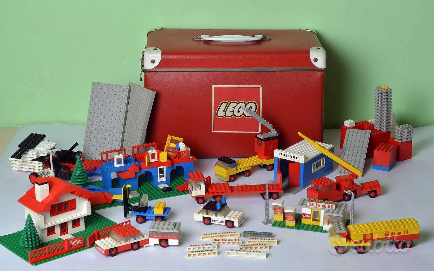 LEGO vintage '70 Kit Legolandia edifici e veicoli - Collezionismo In ...