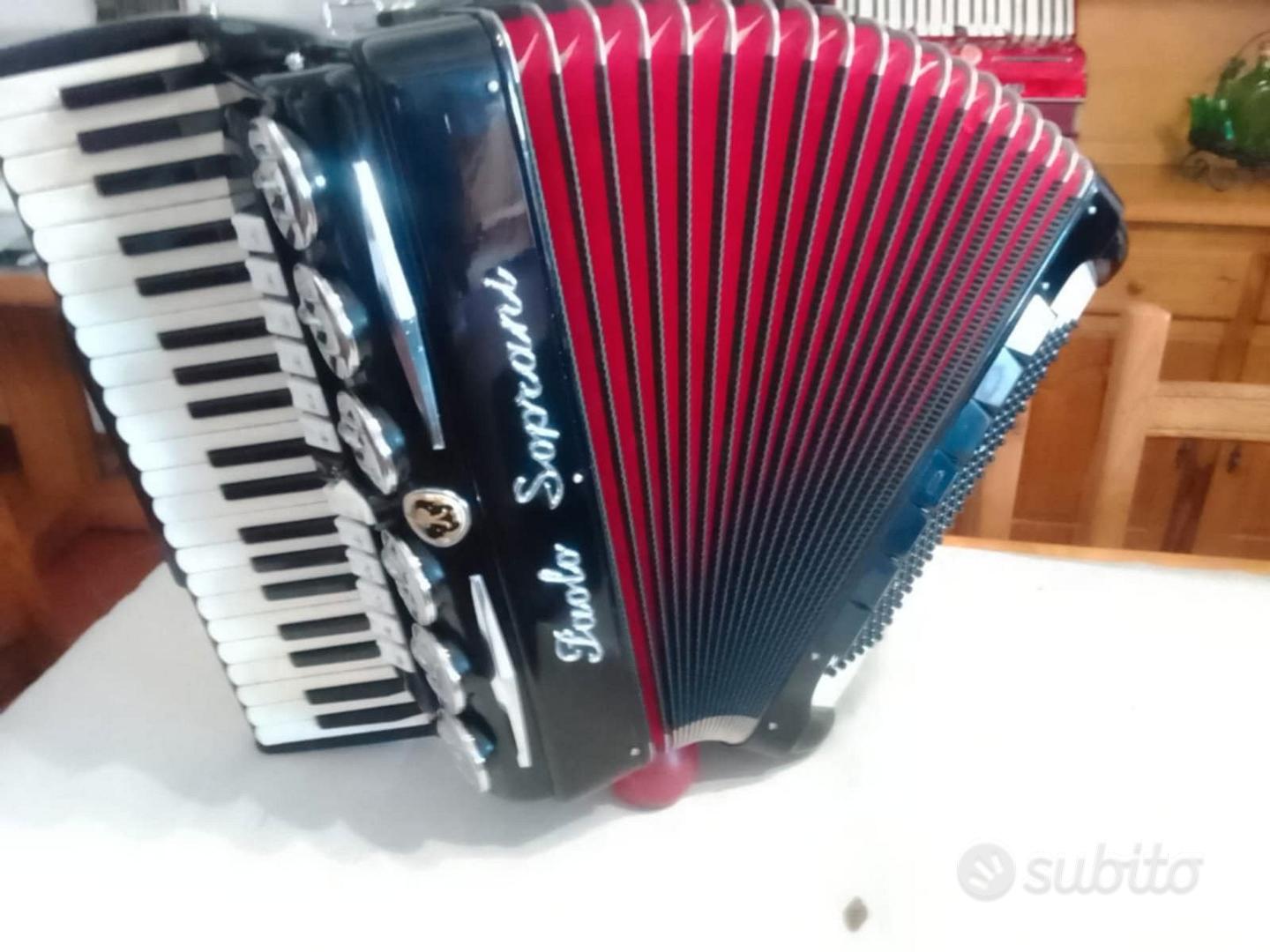Fisarmonica 120 bassi 4/5 paolo soprani - Strumenti Musicali In vendita ...