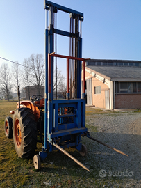 Muletto per rotoballe e casse - Veicoli commerciali In vendita a Modena