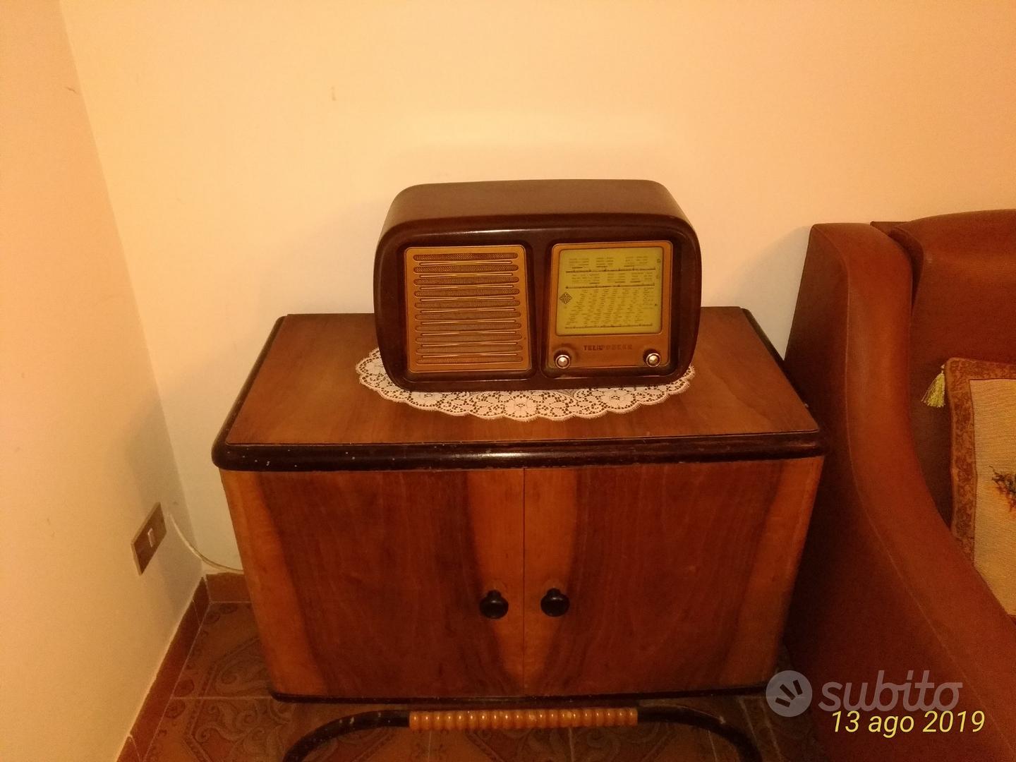 Mobile bar con giradischi - Audio/Video In vendita a Taranto