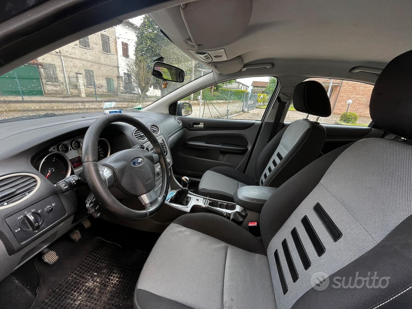 Ford Foccus 1.6 tdi 2010 - Auto In vendita a Ferrara