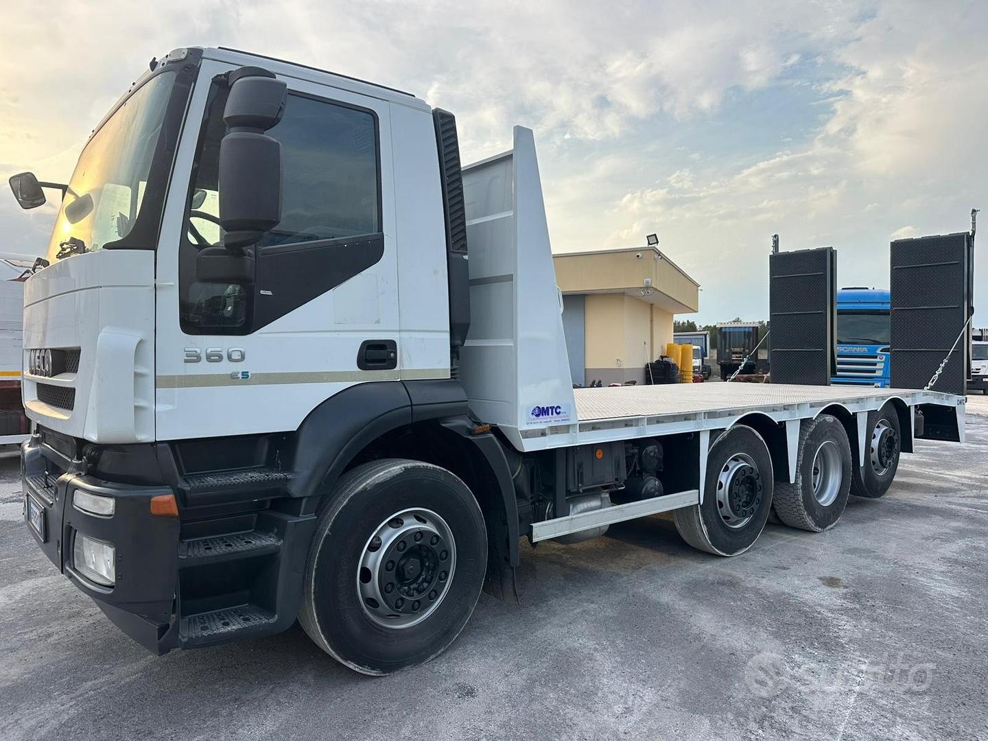 Subito - BACCARI MOTORS S.N.C. - Iveco Stralis 4 assi Carrellone NUOVO ...
