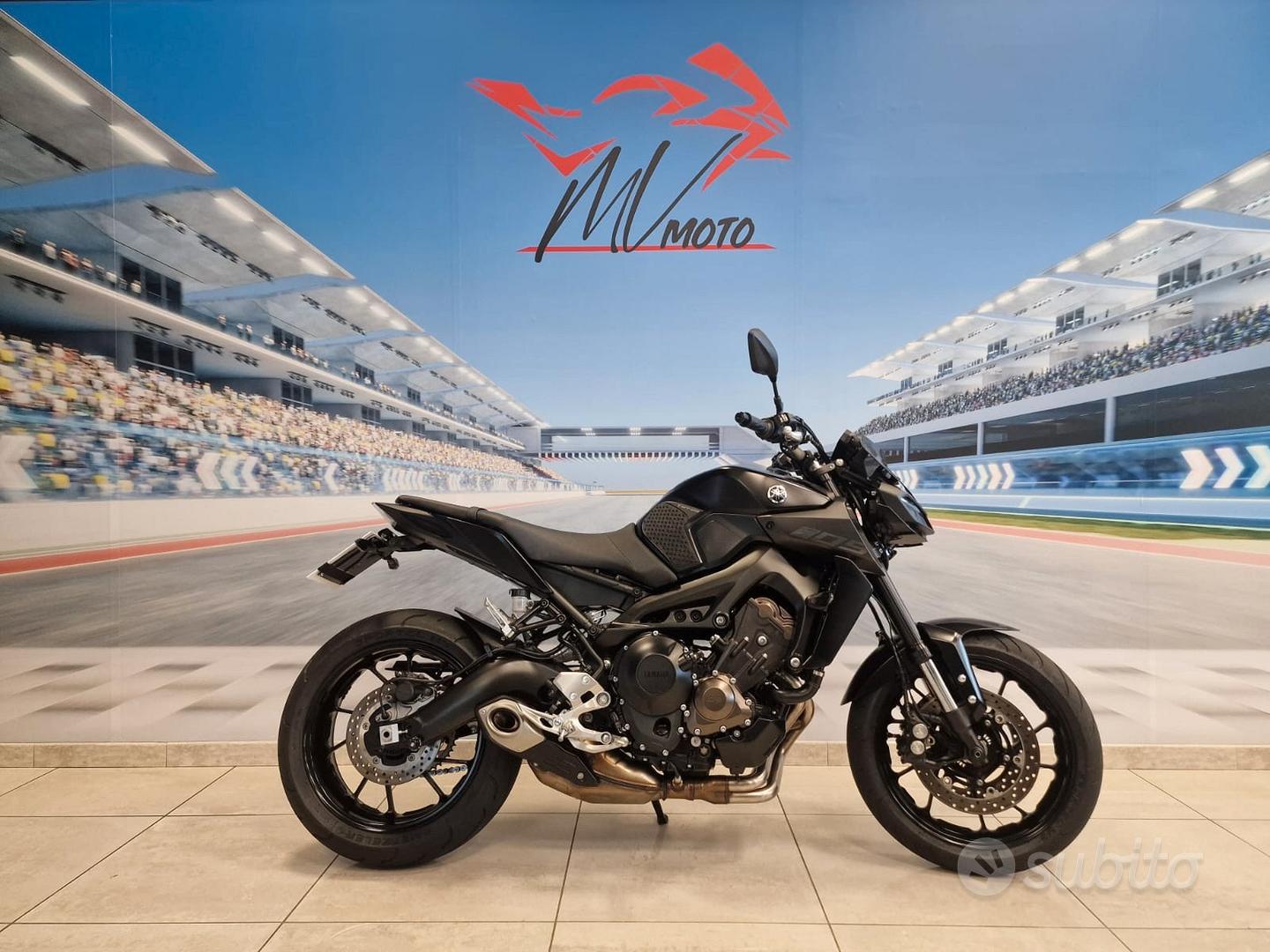 Yamaha MT-09 BLACK - Km 10800 - Moto e Scooter In vendita a Milano