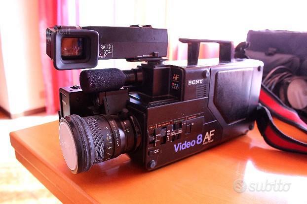 Videocamera Sony Video 8 AF - Audio/Video In vendita a Macerata